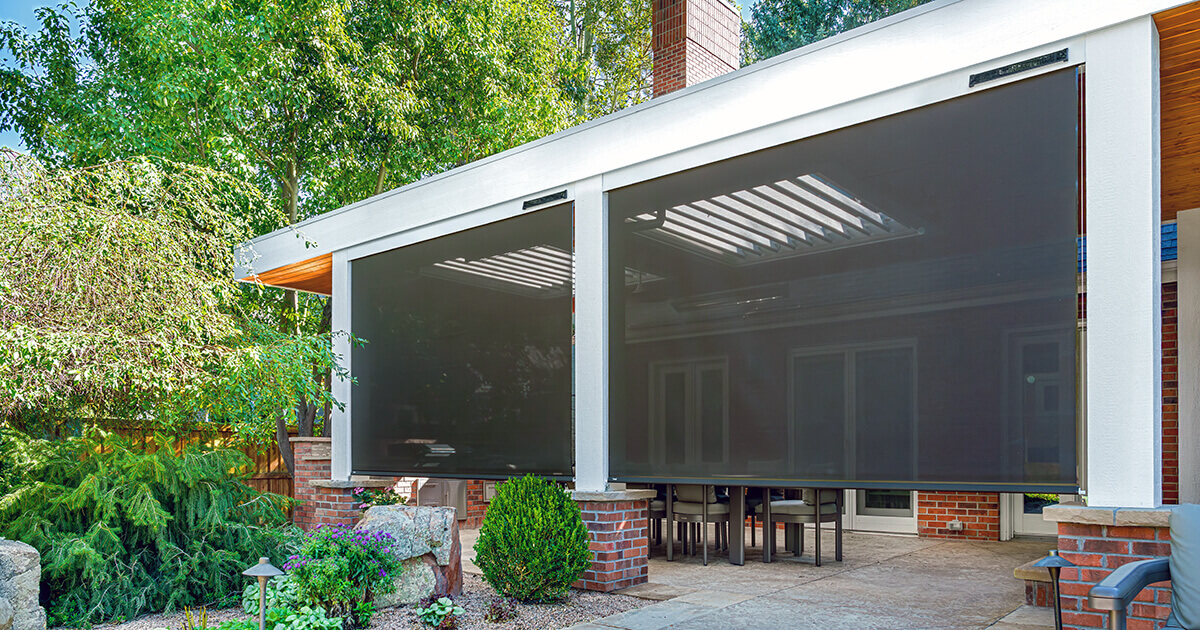 Solar-Powered Patio Sun Shades - Innovative Openings